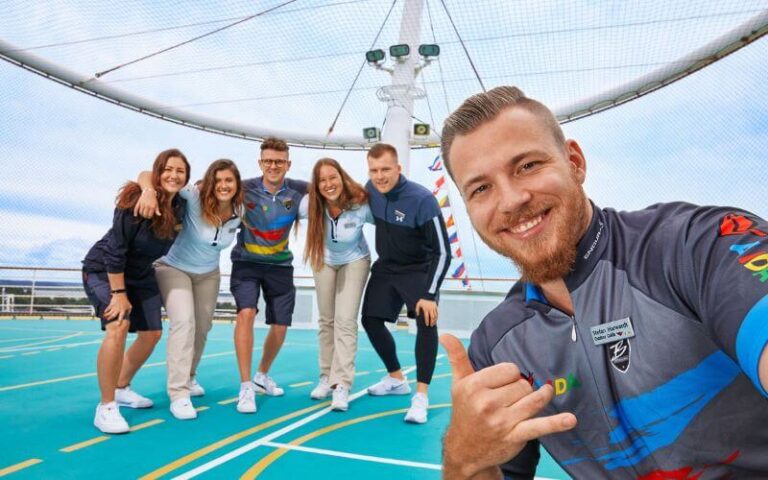 The 5 Best Cruise Lines to Work For