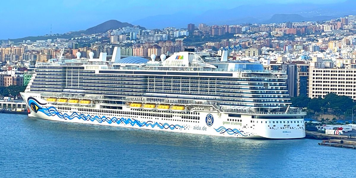 The First 23 LNG-Powered Cruise Ships - Meet The Pioneers!