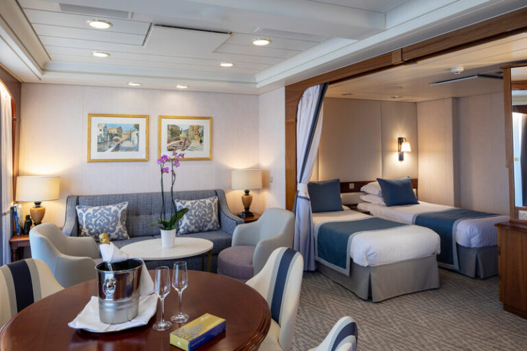 P&O Cruises Suite Benefits: Is Upgrading Worth It?