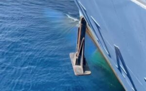 How Anchors Work On Cruise Ships (An Expert Explains)