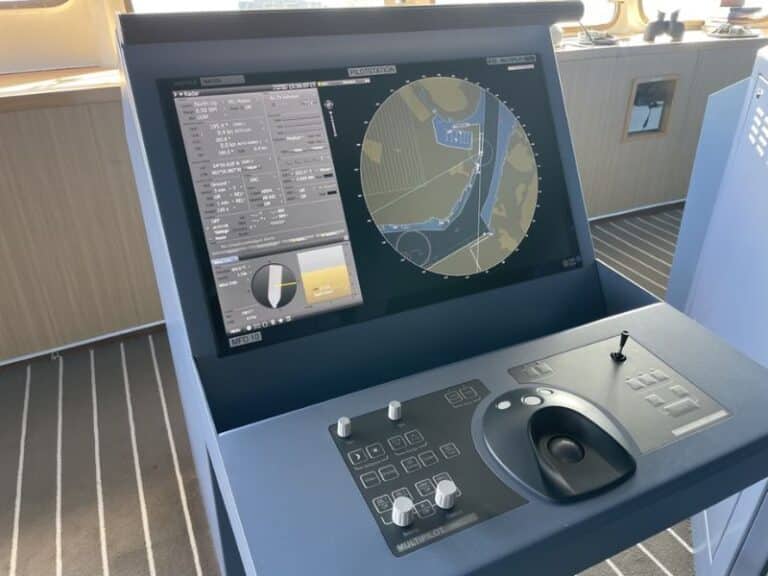 Behind the Scenes: Inside the Cruise Ship Bridge