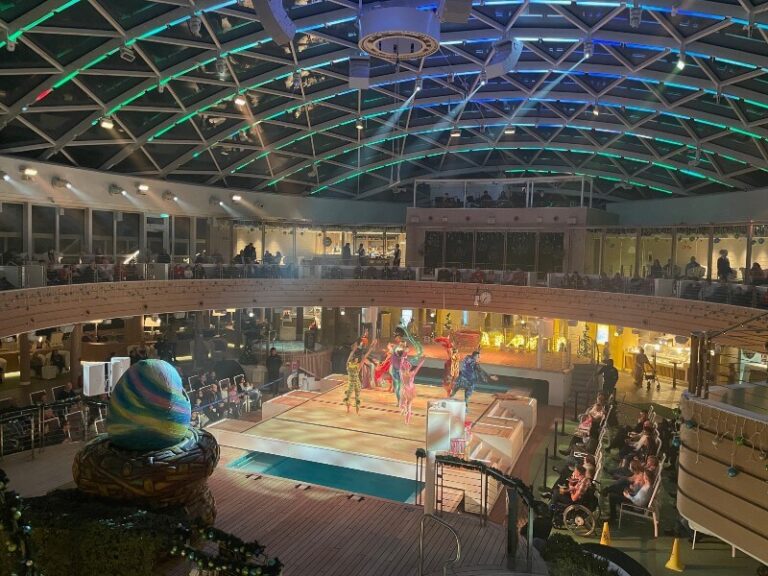 Arvia Vs Iona: 8 Key Differences Between Britain's Biggest Cruise Ships