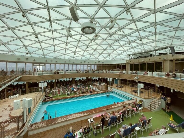 11 Key Differences Between P&O Ships Iona & Britannia (2024)