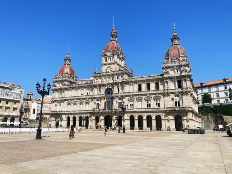 14 Best Walkable Cruise Ports You Don’t Need Excursions For