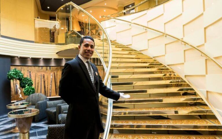 Can You Refuse Cruise Gratuities? Rules, Exceptions and What Happens