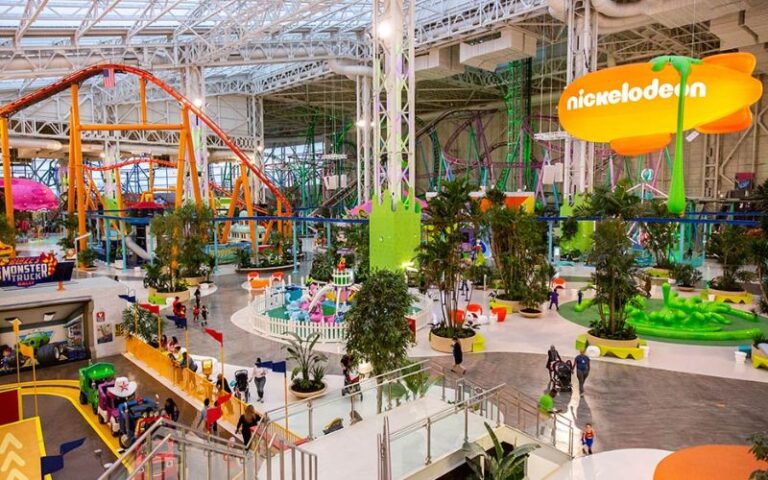 7 Cartoon-Themed Adventures That Are Just as Fun as Nickelodeon Cruises