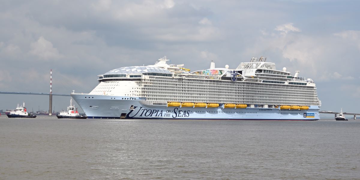Severe Winds Cause Massive Cruise Ship To Skip Port