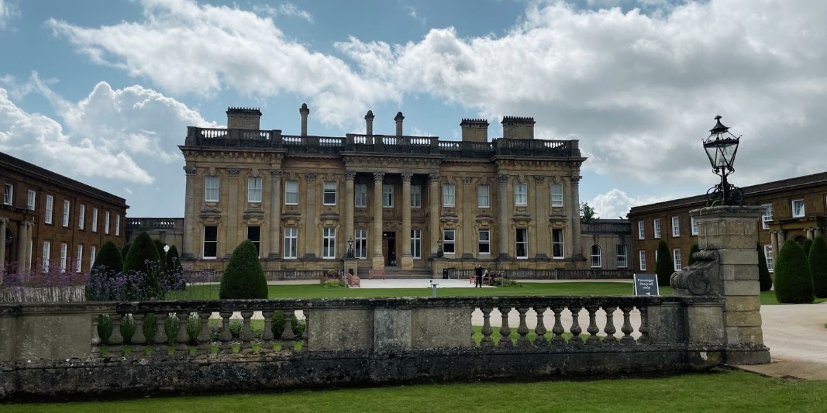 Warner Leisure Heythrop Park Hotel Review: Just Like A Cruise Ship?