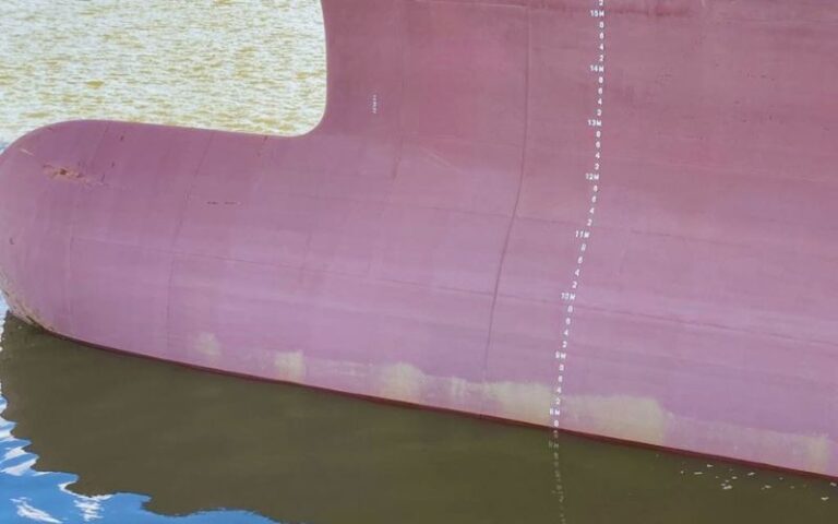 How Do Cruise Ships Float And Not Tip Over?