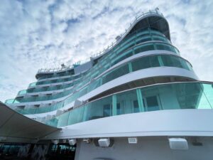 The Truth About Choosing Cabins At The Front Or Back Of A Cruise Ship ...